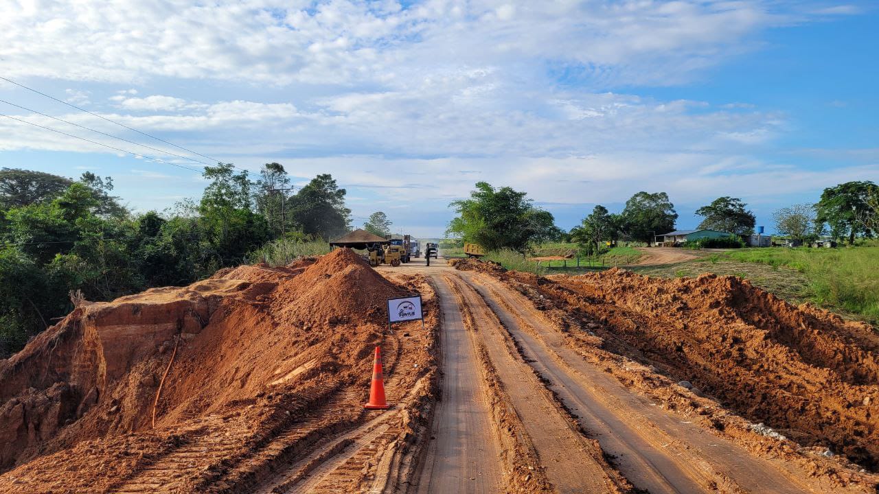Lluvias impiden trabajos para restituir el paso por la Machiques-Colón ...