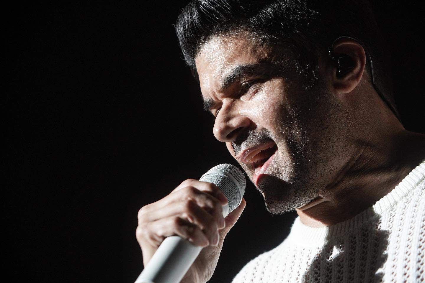 Jerry Rivera cumple 35 años de carrera cantándole al amor