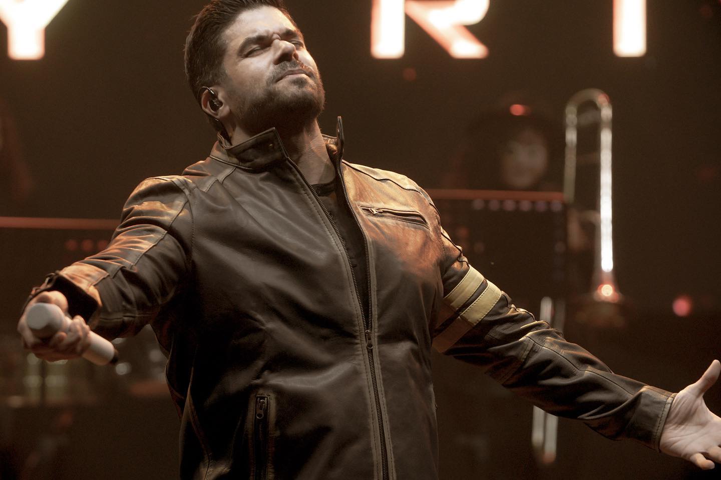 Jerry Rivera cumple 35 años de carrera cantándole al amor