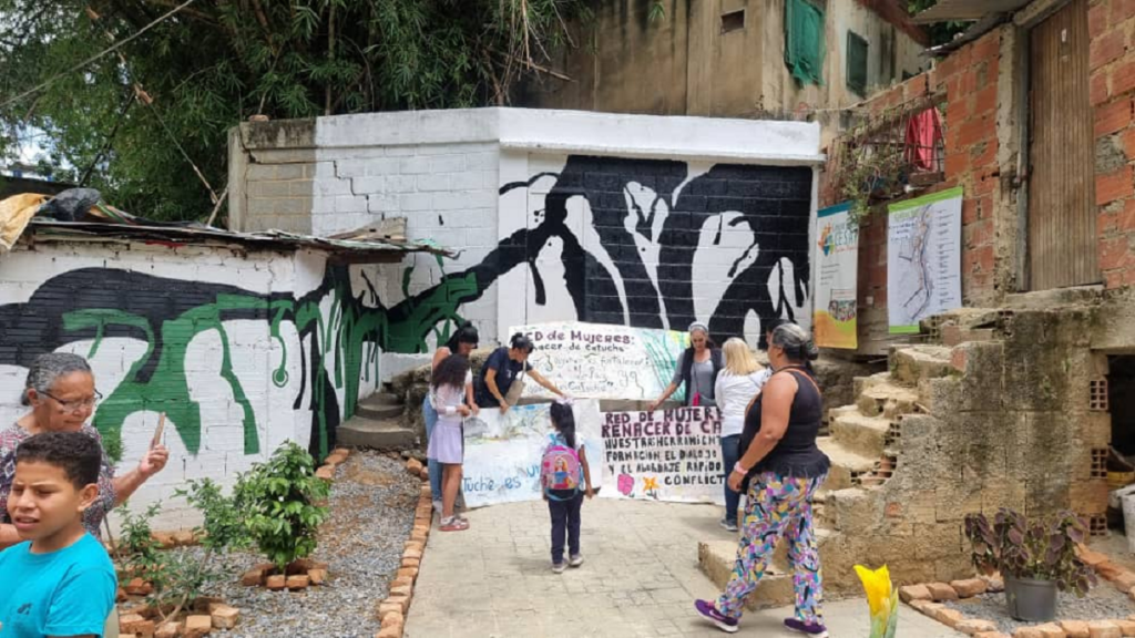 Catuche: una experiencia de cauce de vida comunitaria - Radio Fe y ...