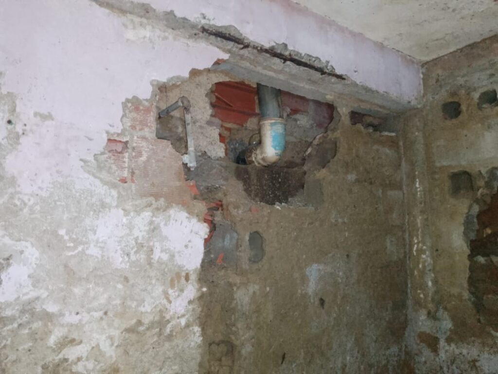 Seis casas están en riesgo en la Cota 905 en Caracas