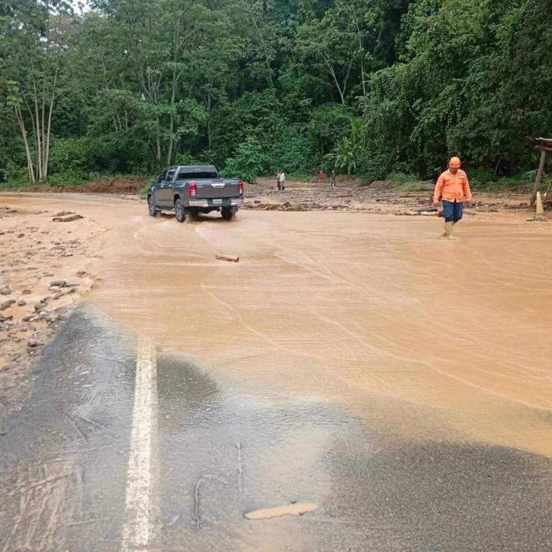 Precaución en las vías de Mérida tras horas de lluvia continua - Radio ...